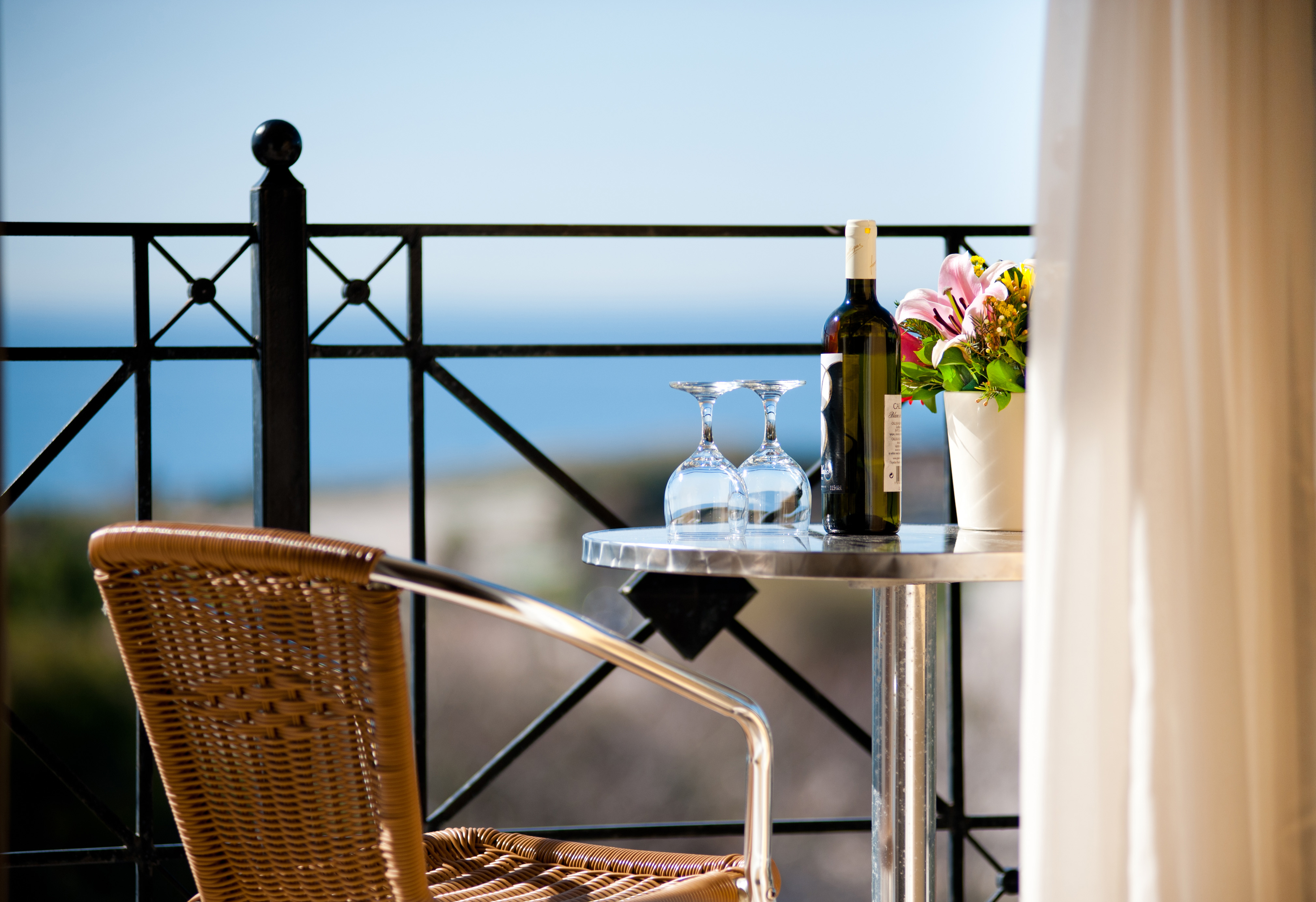 London Hotel in Athens Greece: glyfada accommodation, hotel near athens ...
